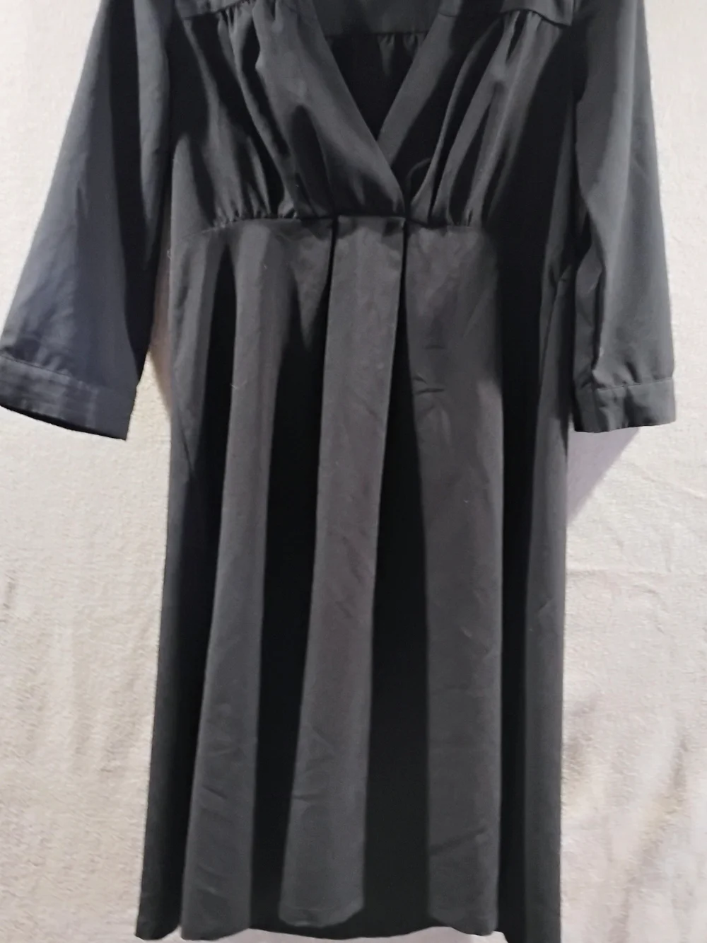 H&M | Dresses | Hm Black Midi Dress With Vneck And Threequarter Sleeves ...